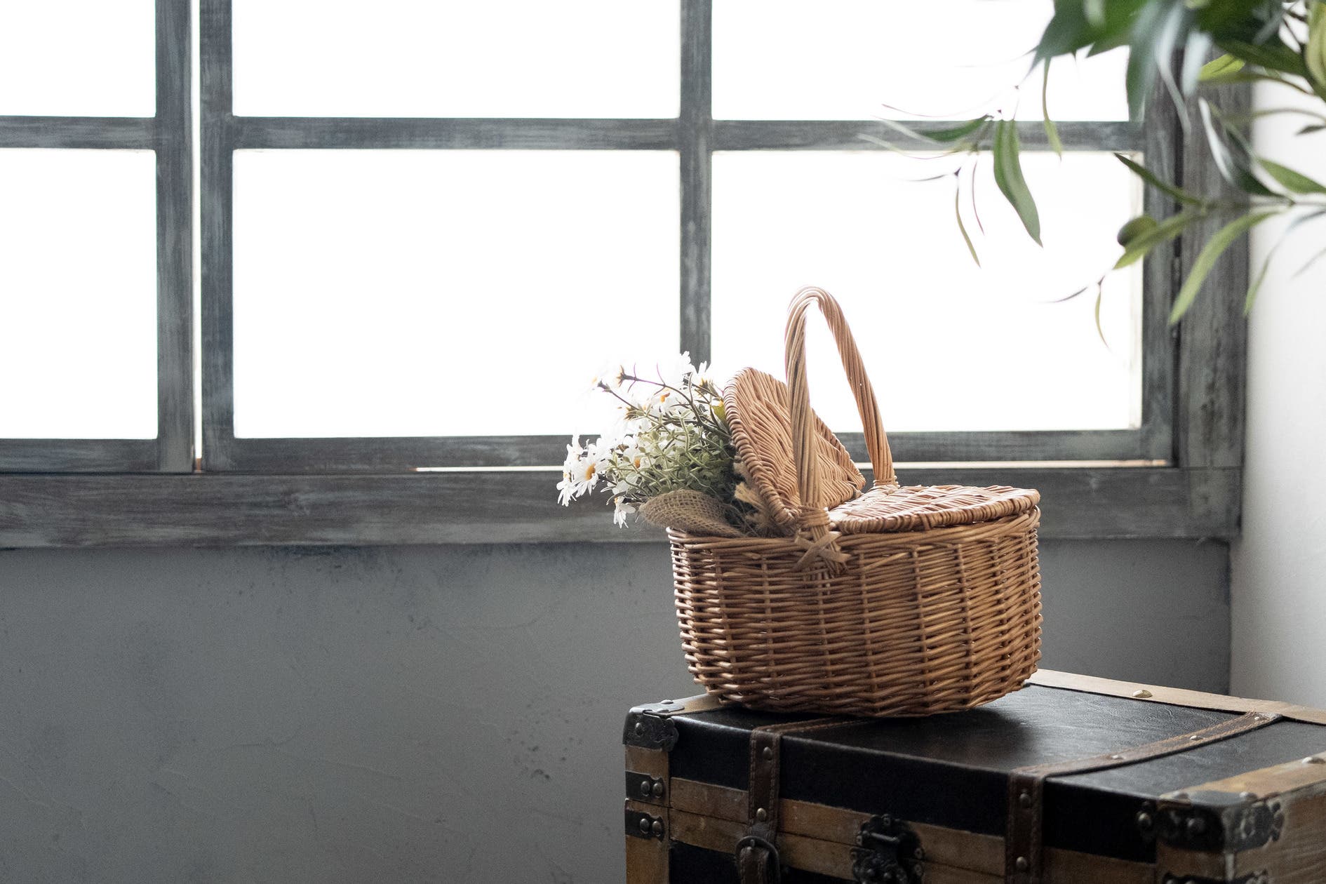 バリエーション多数📸白壁//アーチ窓//駅から3分の駅近撮影スタジオ【スタジオパティオ早稲田】の写真26