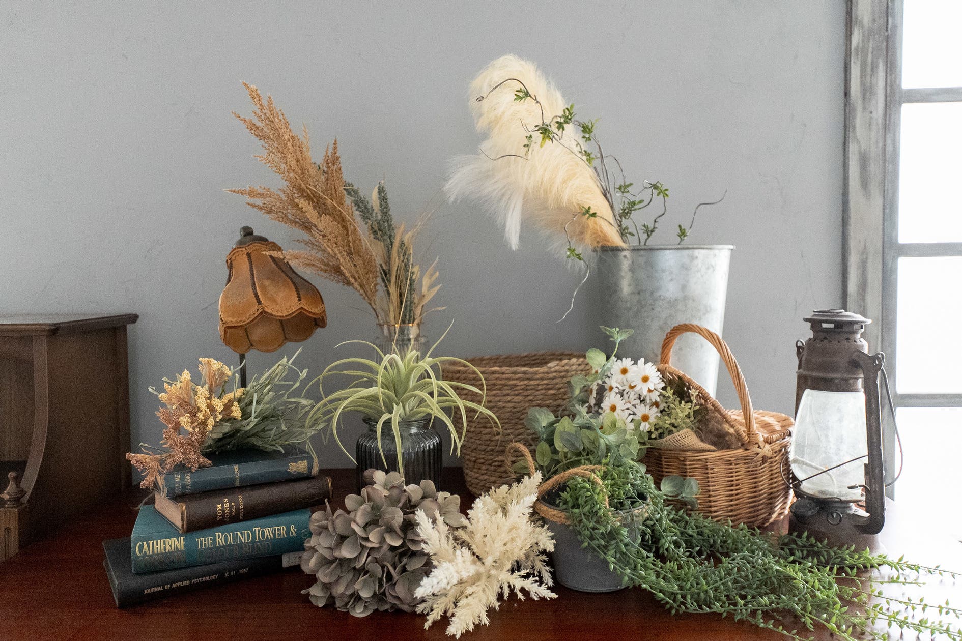 バリエーション多数📸白壁//アーチ窓//駅から3分の駅近撮影スタジオ【スタジオパティオ早稲田】の写真25