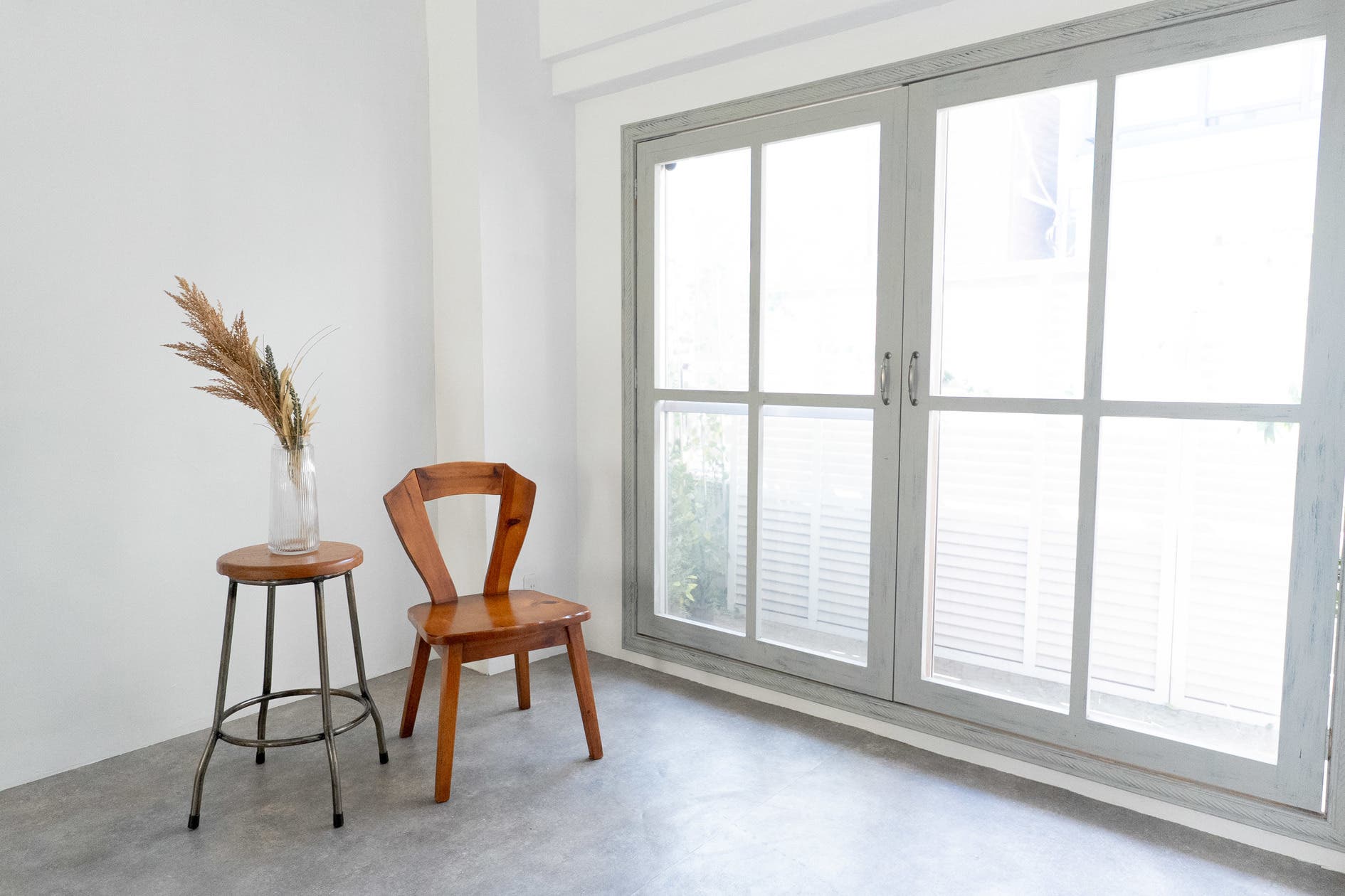 バリエーション多数📸白壁//アーチ窓//駅から3分の駅近撮影スタジオ【スタジオパティオ早稲田】の写真17