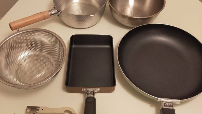 【元町駅すぐ😄快適くつろぎ空間】クリスマス🎮🎲ボドゲ多数TVゲーム&動画視聴🍺鍋タコパ🍳DK付【ゴミ箱利用可】の写真9