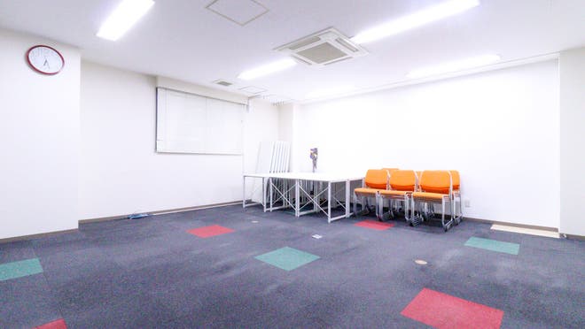 【心斎橋駅7番出口徒歩72秒!23名利用可!】プロジェクター・ホワイトボード・WiFi無料!ふれあい貸し会議室 心斎橋Dの写真20