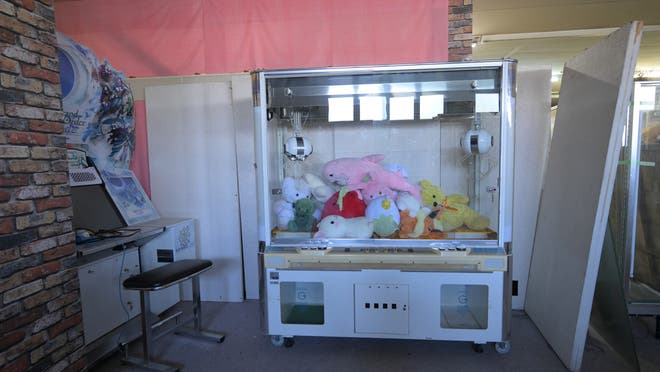 【元廃墟】骨董屋のガチ倉庫 多様なシチュエーションの撮影スペースです。の写真1