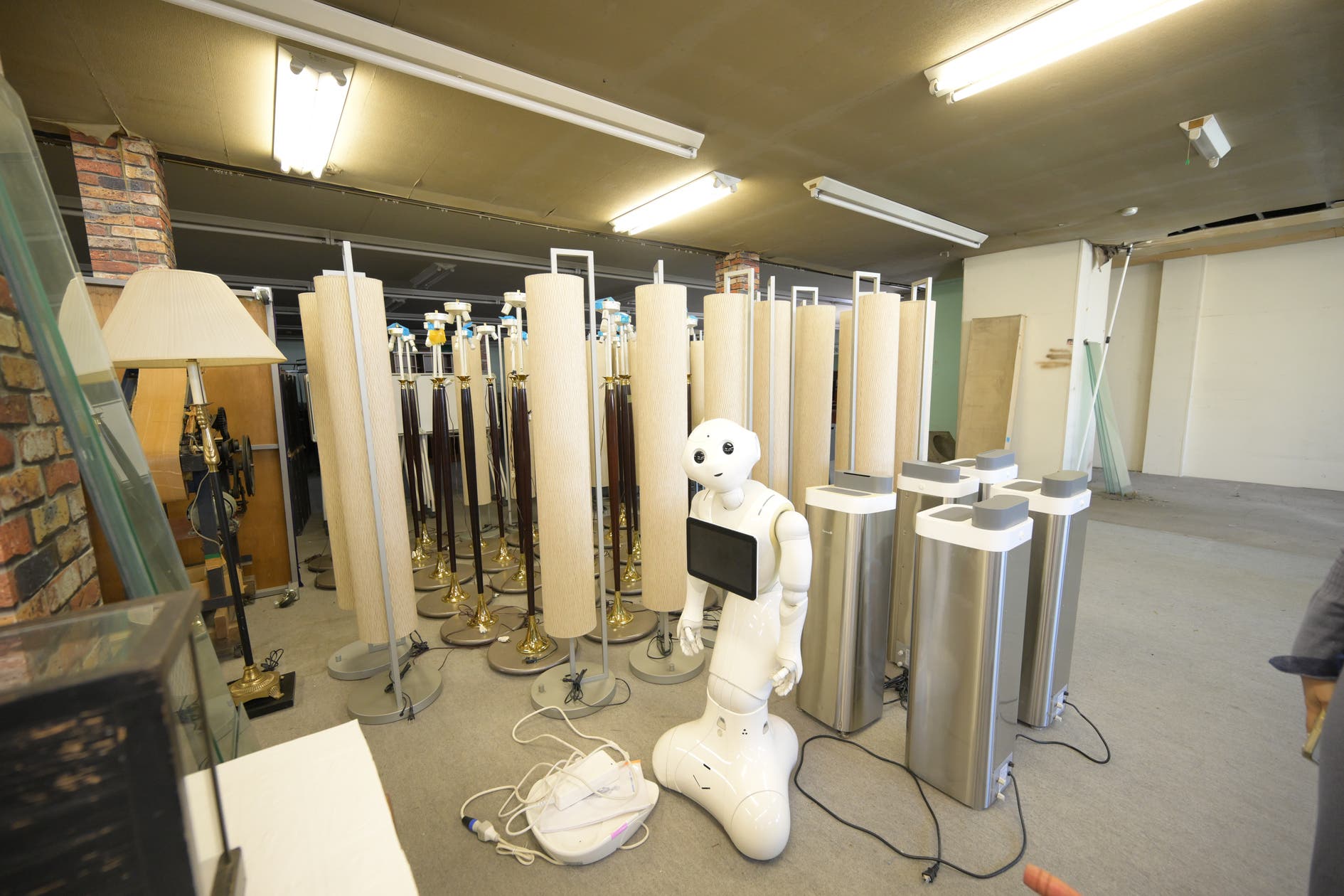 【元廃墟】骨董屋のガチ倉庫　多様なシチュエーションの撮影スペースです。の写真11