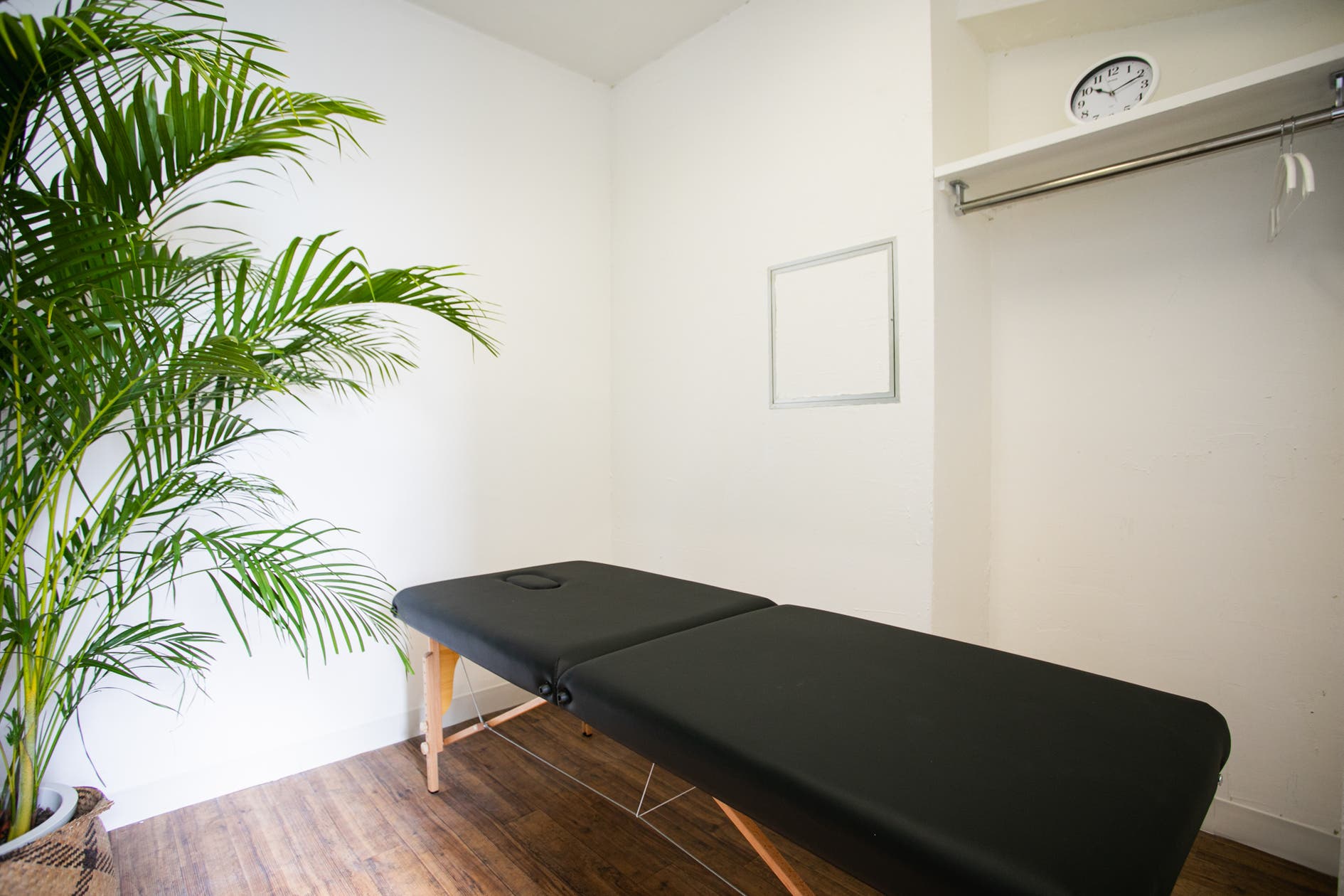 【代田橋駅徒歩4分】撮影OK！開放感のある広々ジムでトレーニング！の写真9