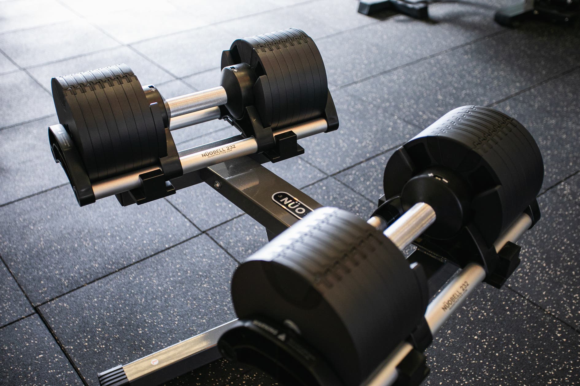 【代田橋駅徒歩4分】撮影OK！開放感のある広々ジムでトレーニング！の写真11