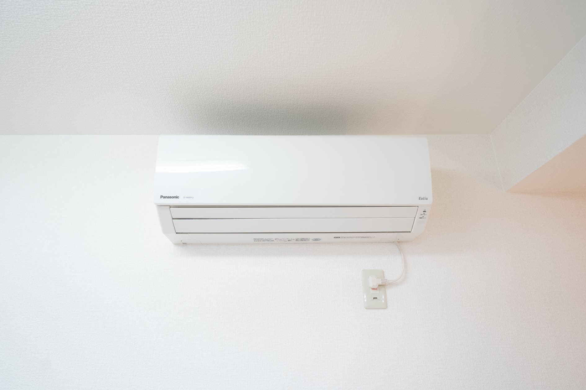 New🎊 平塚駅西口 徒歩 3分！明るく清潔な鏡張りスタジオの写真16