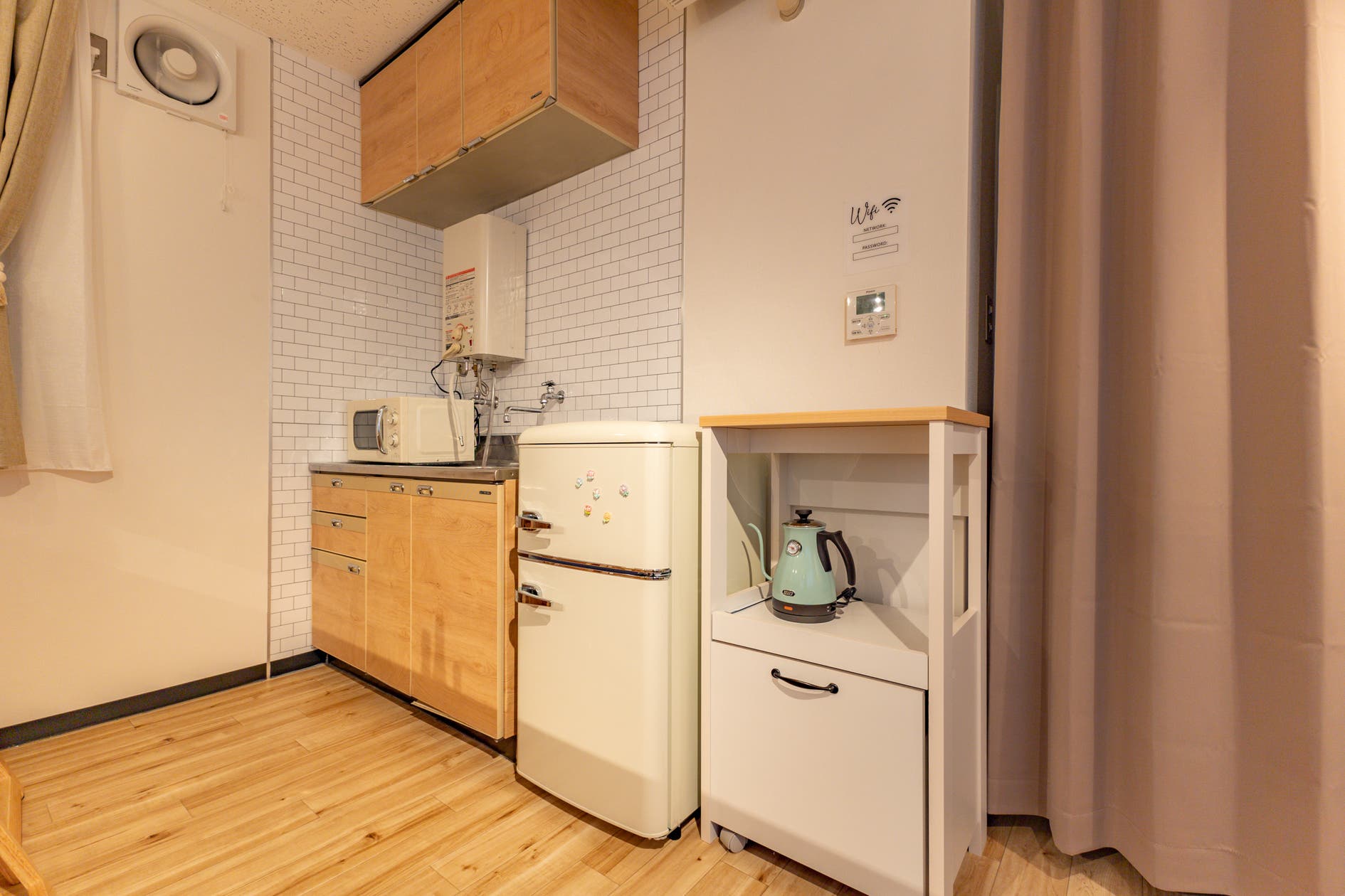 最大25名🌷後楽園・春日駅徒歩５分　クリスマス🎄ママ会、推し活に👯‍♀️ お花いっぱい映えスペース🌷の写真13