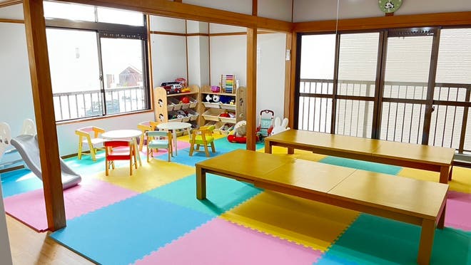 【ママ会・パーティー・お誕生日会に最適】用途に合わせて全3部屋から選べるイベントスペース★の写真1