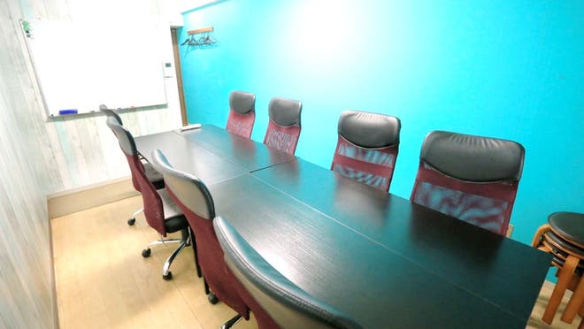 【ベネチア】新宿駅徒歩1分/ Wi-Fi(光回線) プロジェクター ホワイトボード 12人利用可 テレワーク・web会議の写真5