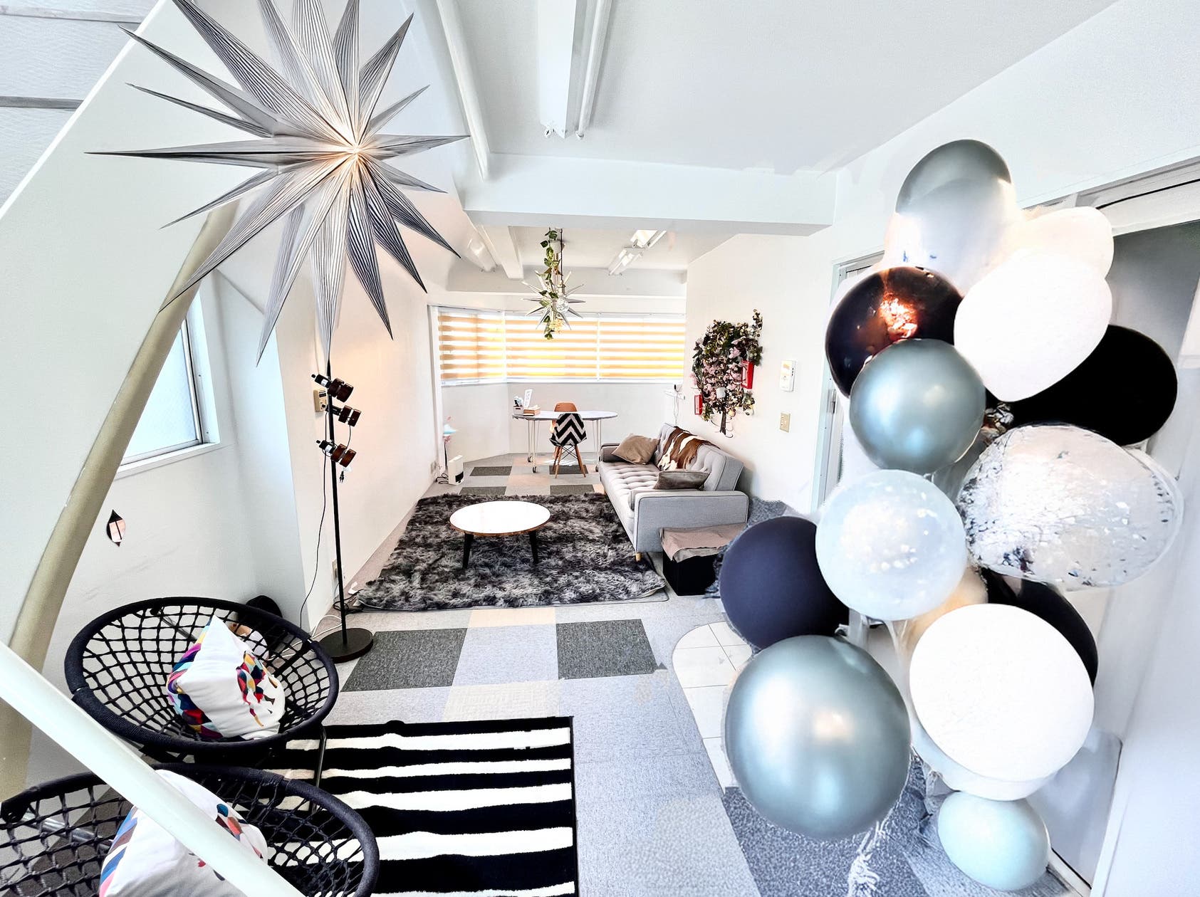 【シェアスペmiel】【撮影♪パーティー♪ぴったり】Wi-Fi・プロジェ完備！女子会・ママ会・リモート・コワーキングの写真1