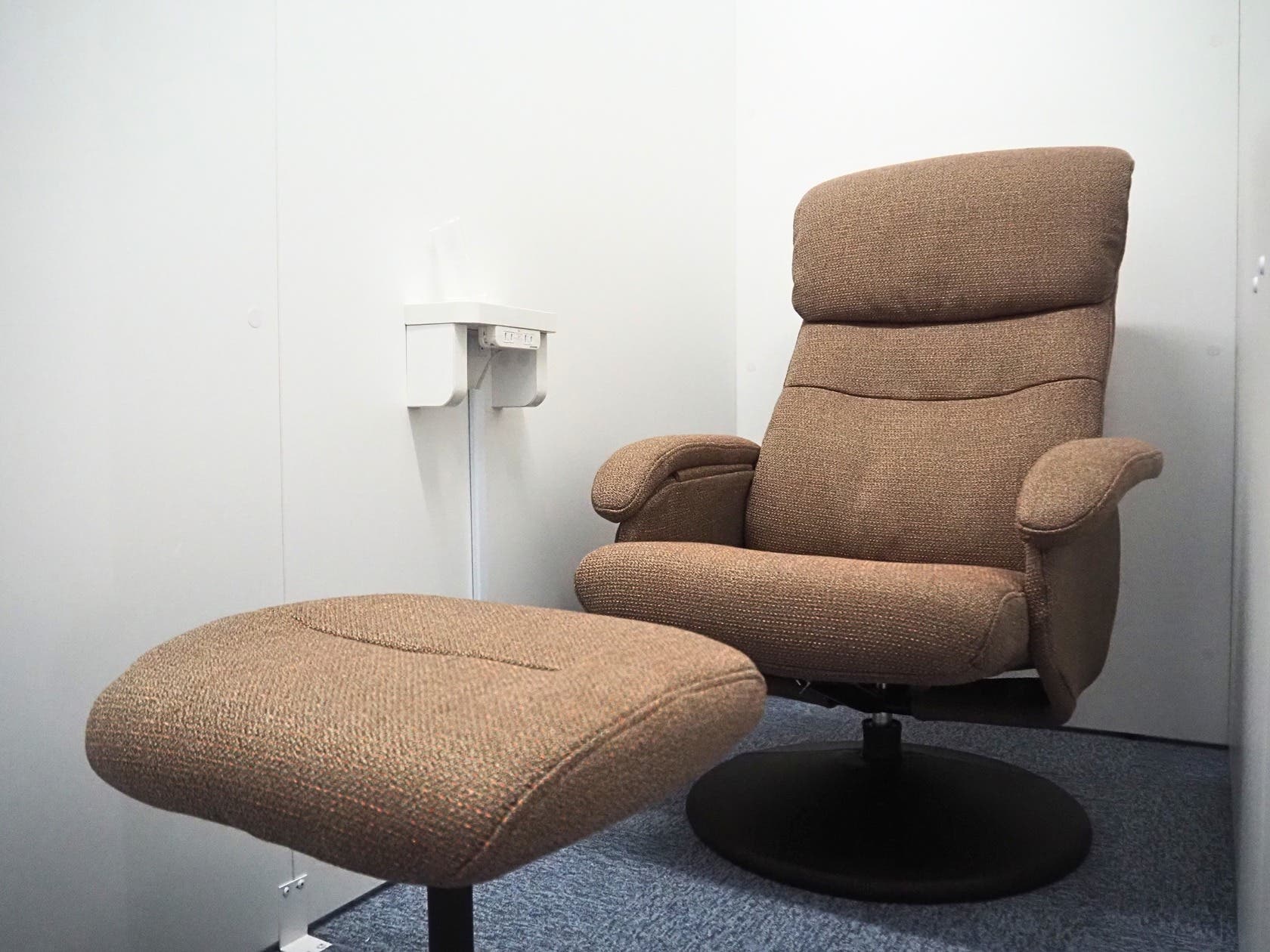 <芝浦ふ頭駅徒歩3分｜1人用◆ワーキングラウンジ>大きな窓のある解放的なワーキングスペース✨の写真11