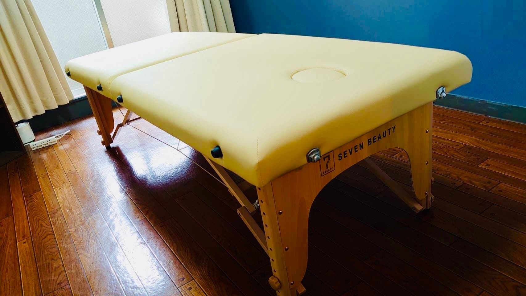 施術台設置🛏️特別期間限定セール中🎉777円✨西小倉駅２分👍プライベート貸切🏚Uber配達OK🛍敷地内にコインパーキング🚙の写真5