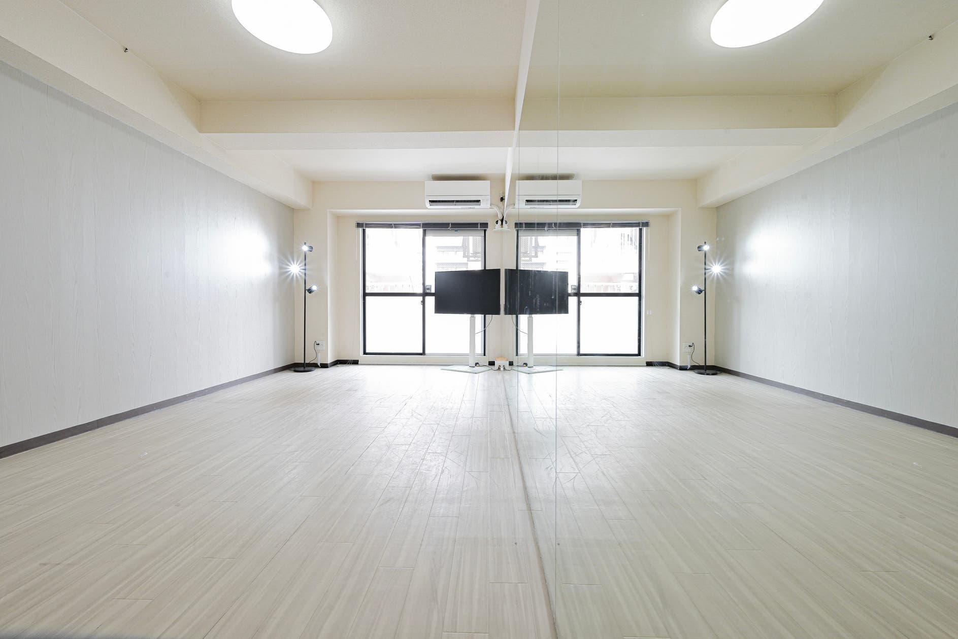 【🚃栄駅/徒歩6分🚃】✨️ダンススタジオ✨️《28㎡》ｰ🧸𝑵𝑬𝑾-𝙊𝙋𝙀𝙉-🧸ダンス・レッスンに最適💃の写真4