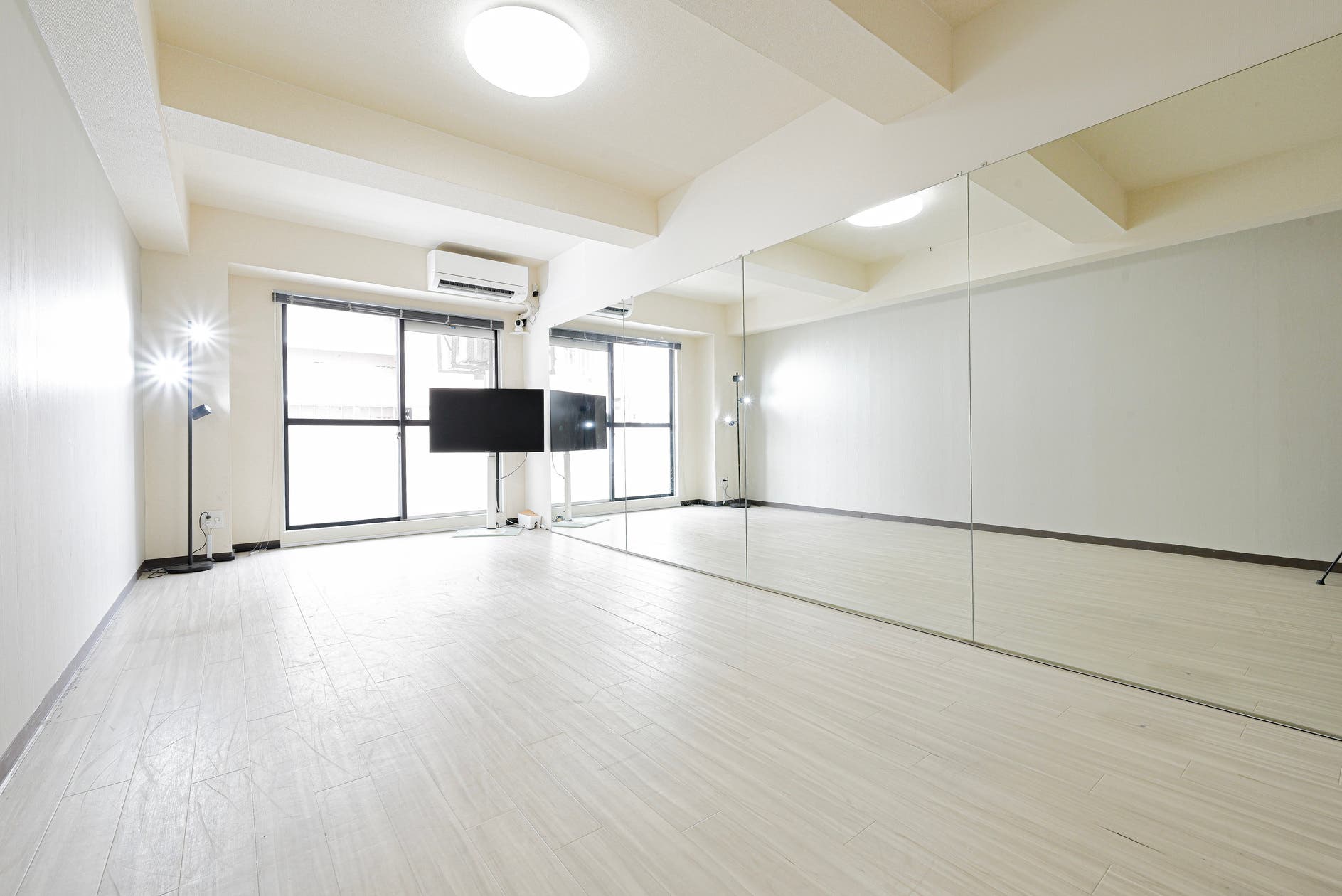 【🚃栄駅/徒歩6分🚃】✨️ダンススタジオ✨️《28㎡》ｰ🧸𝑵𝑬𝑾-𝙊𝙋𝙀𝙉-🧸ダンス・レッスンに最適💃の写真10