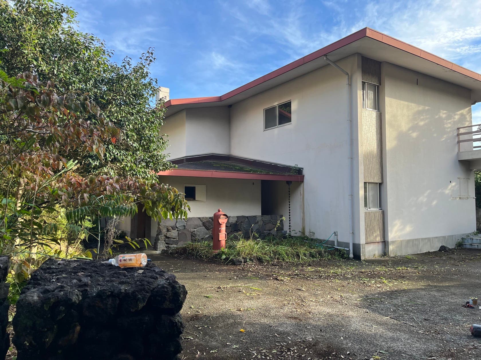 【鉄筋3階の廃墟】伊豆山奥の異空間｜撮影・MV・アート制作にの写真19