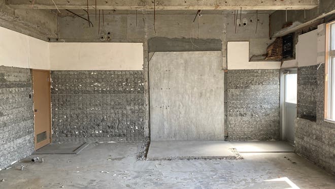 【鉄筋3階の廃墟】伊豆山奥の異空間|撮影・MV・アート制作にの写真4