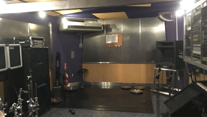 本格的な器材を取り揃えたスタジオ 様々な音楽シチュエーションにどうぞ 4stの写真2