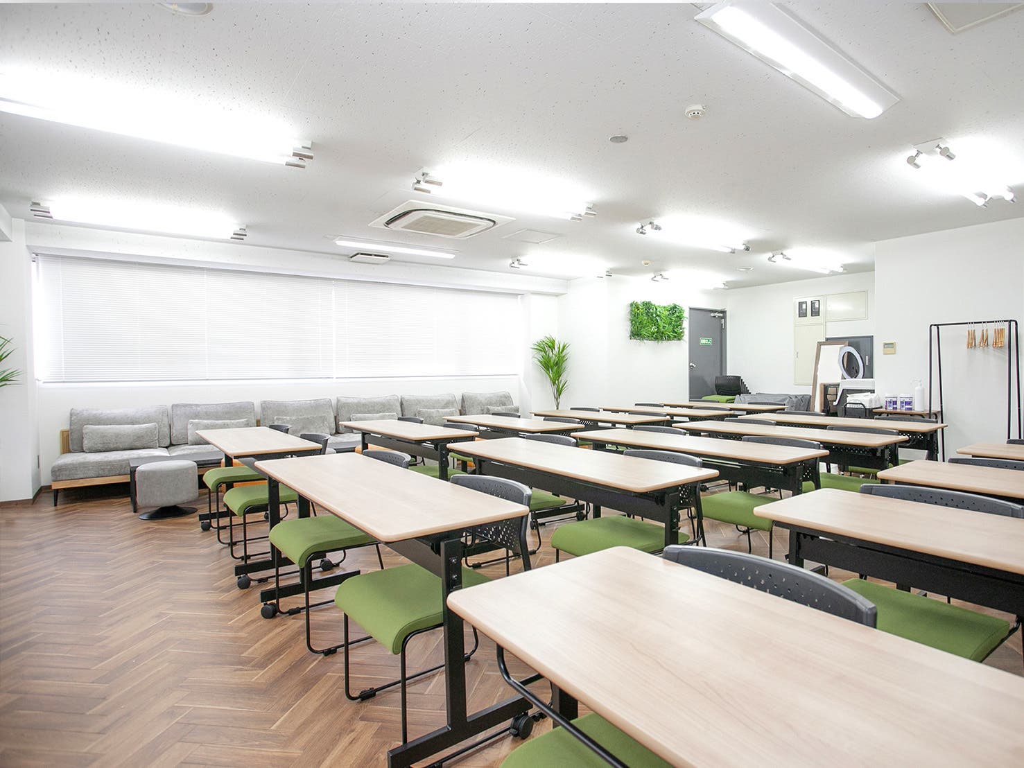 🍃2025年4月NEWOPEN✨宇都宮駅5分/高速光回線/最大44名/ビジネス/懇親会/施術/ボドゲ/セミナーにも最適の写真4