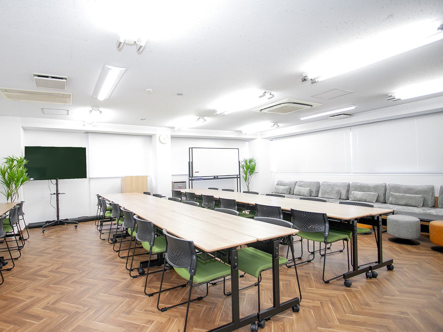 🍃2025年4月NEWOPEN✨宇都宮駅5分/高速光回線/最大44名/ビジネス/懇親会/施術/ボドゲ/セミナーにも最適の写真9