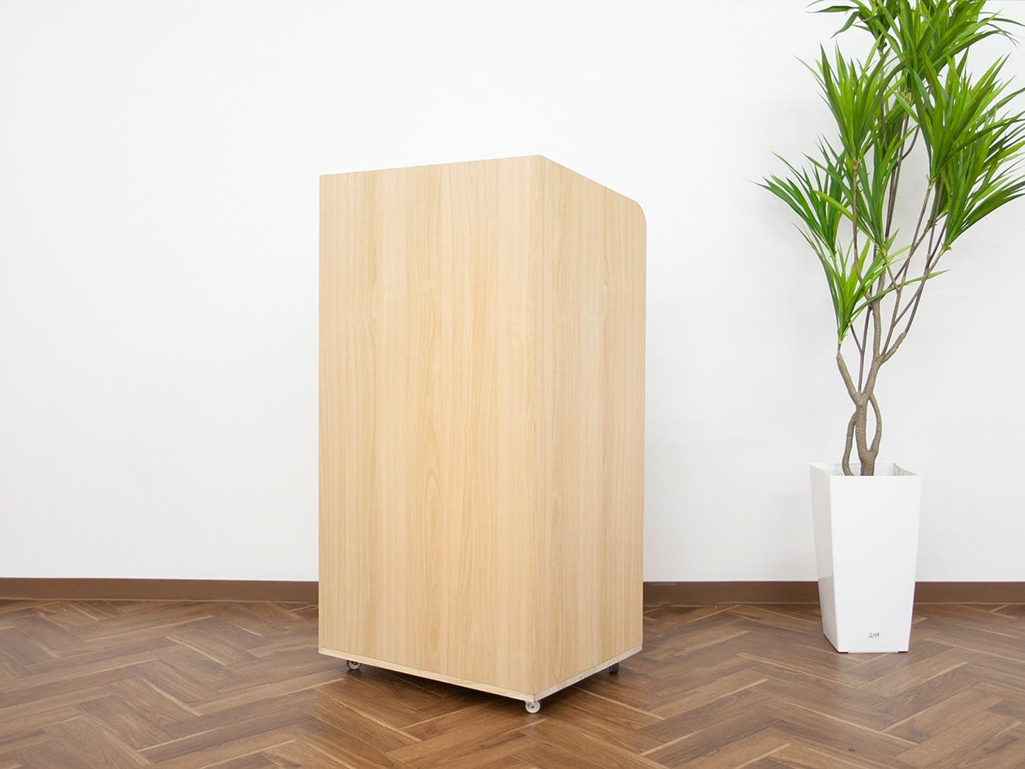 🍃2025年4月NEWOPEN✨宇都宮駅5分/高速光回線/最大44名/ビジネス/懇親会/施術/ボドゲ/セミナーにも最適の写真17