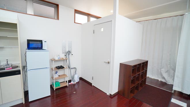 オープンSALE‼️<IZUMI MEETING ROOM>町屋駅徒歩5分🚃光回線Wi-Fi📶大型TV🖥️メイクルーム💄の写真13