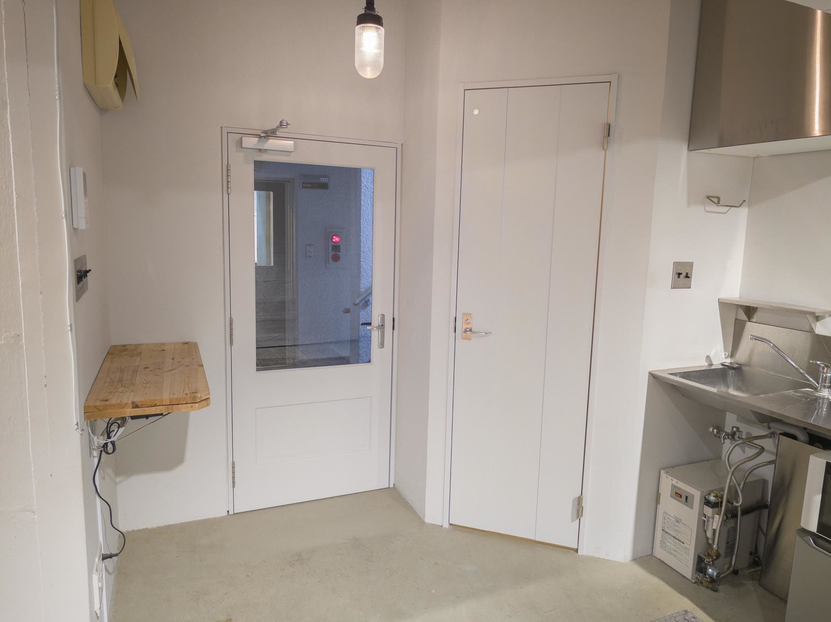 【代官山駅徒歩1分】The TENTが運営する都会的なレンタルスペース｜展示会、受注会に最適なアパレルブランドスペースの写真5