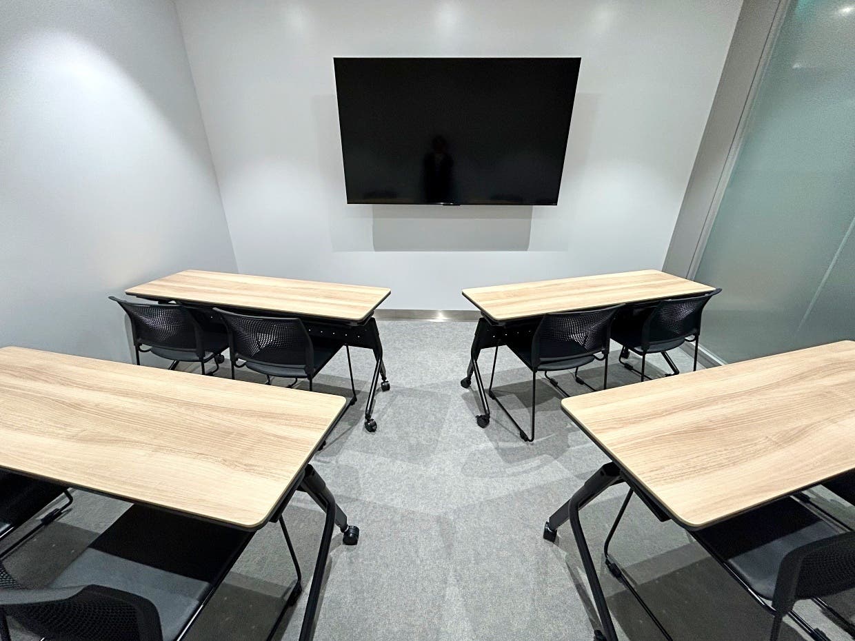 名古屋会議室 広⼩路本町 ROOM B（ｾﾙﾌ設営＆当日予約OK）【栄駅徒歩4分！最大8名！打ち合わせ・会議におすすめ】の写真5