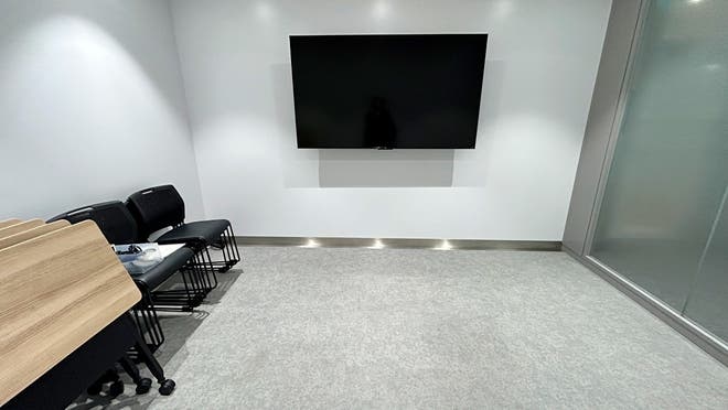 名古屋会議室 広⼩路本町 ROOM B(セルフ設営&当日予約OK)【栄駅徒歩4分!最大8名!打ち合わせ・会議におすすめ】の写真9