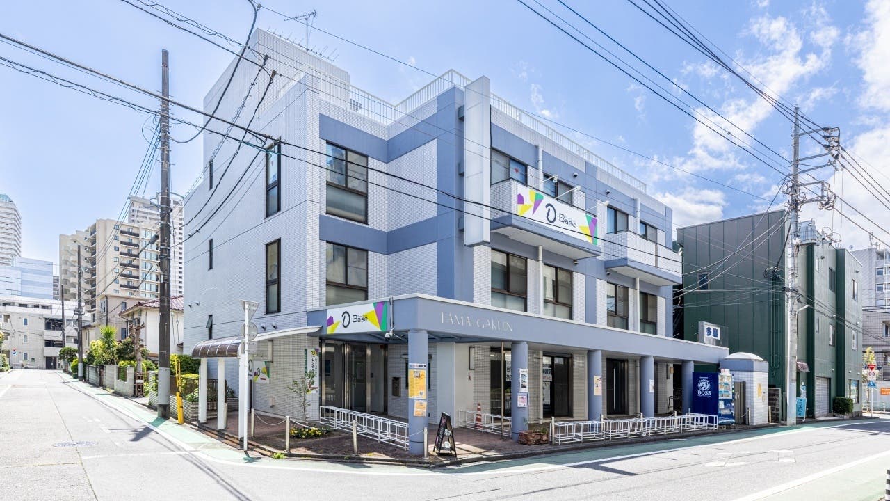 【スタジオ２】府中駅6分／広さ47.8㎡、鏡幅6.5mの中型レンタルスタジオ／ダンスの練習や各種教室利用に最適の写真15