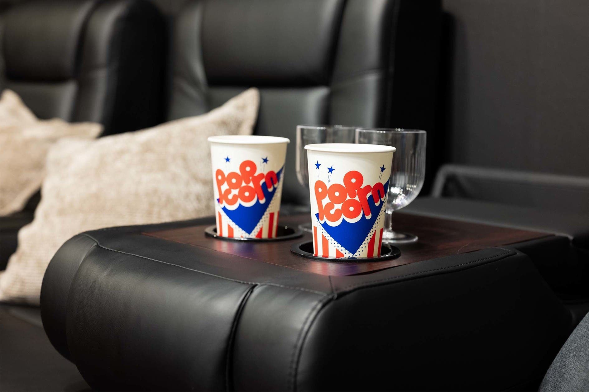 セレコレ🌳クリスマス☃️最大13名🉐ﾌﾟﾛｼﾞｪｸﾀ📽️映画🐈‍⬛デート💓ゲーム🎮女子会💗推し活🌟ritzy池袋の写真23