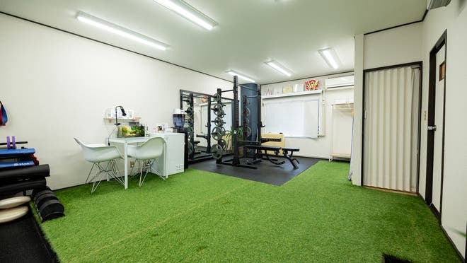 上本町・谷9徒歩3分広々パーソナルジムの写真3