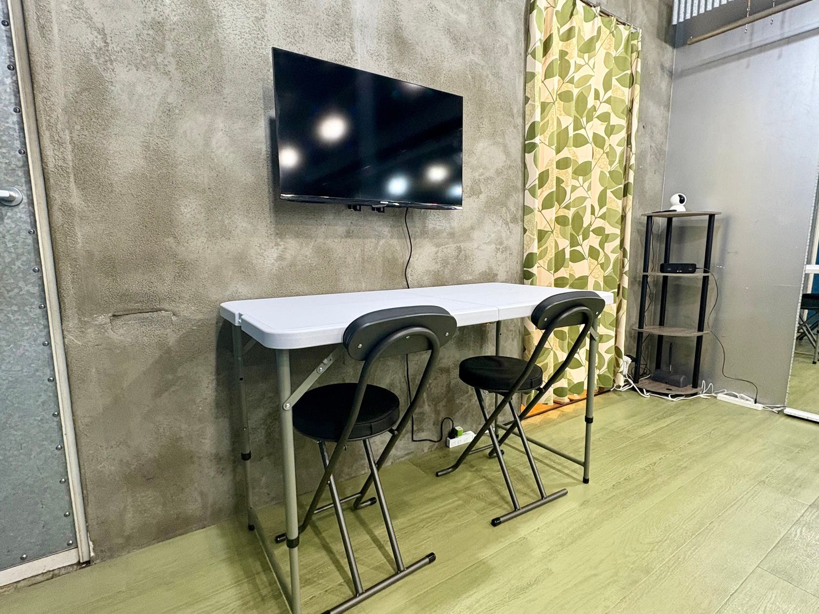 【天文館通駅から徒歩4分♪】七色LEDで心も踊る✨光Wi-Fi♪ジャンプOK！ダンス、撮影、筋トレなどにおススメ♬の写真5