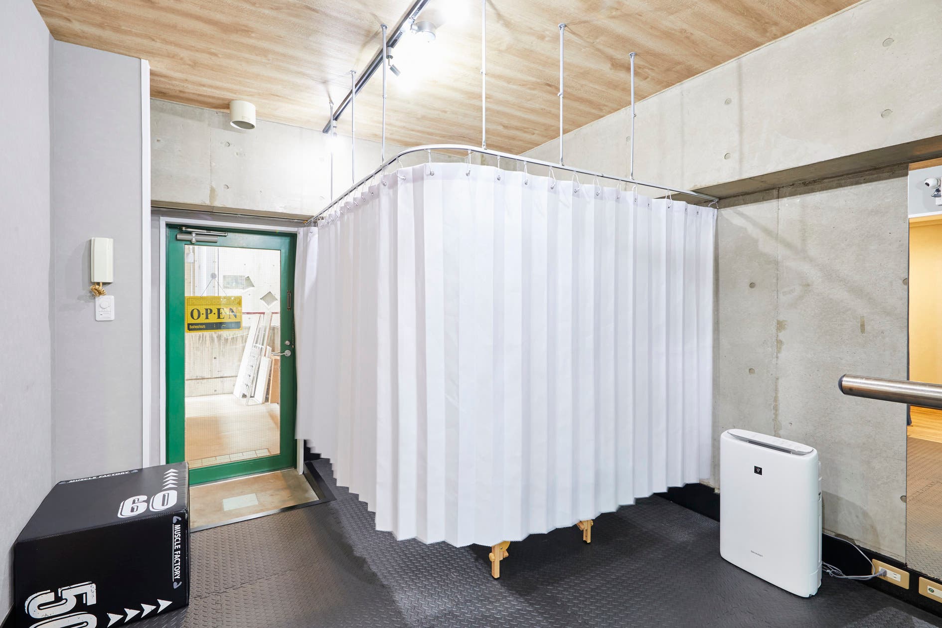 【新店舗】リノスペジム＆サロン明大前🏋️‍♂️いつでも綺麗・清潔❗️✨サロン利用も可能なレンタルジム🏋🏻💪🏻の写真5