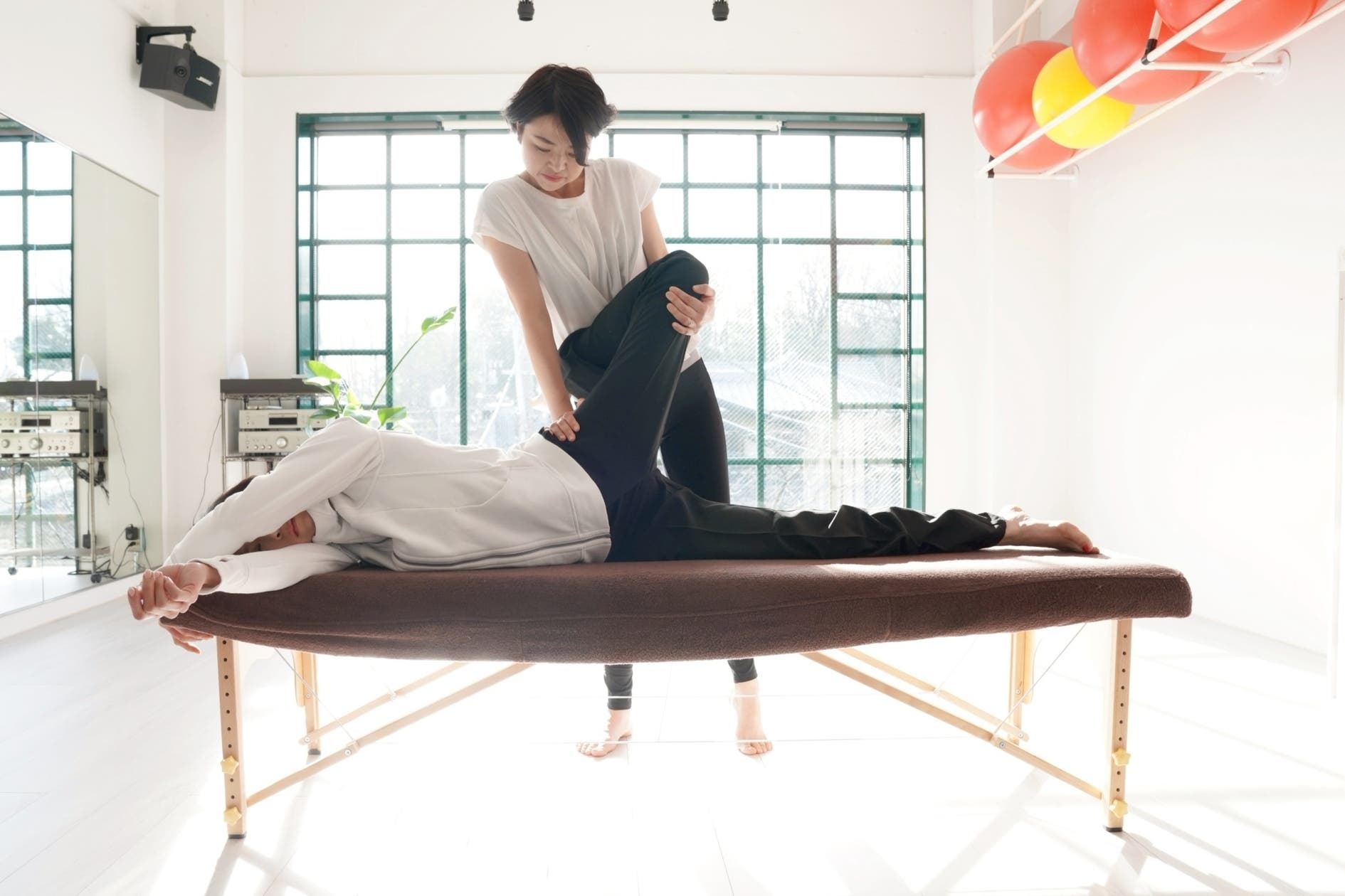 施術ベッドの画像1