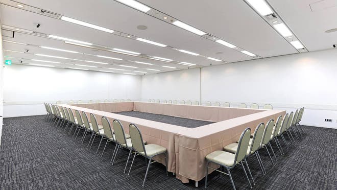 ブリーゼプラザ 803号室+804号室最大108名収容【JR大阪駅に直結!周りを気にせず集中して会議を行うことができる空間】の写真4