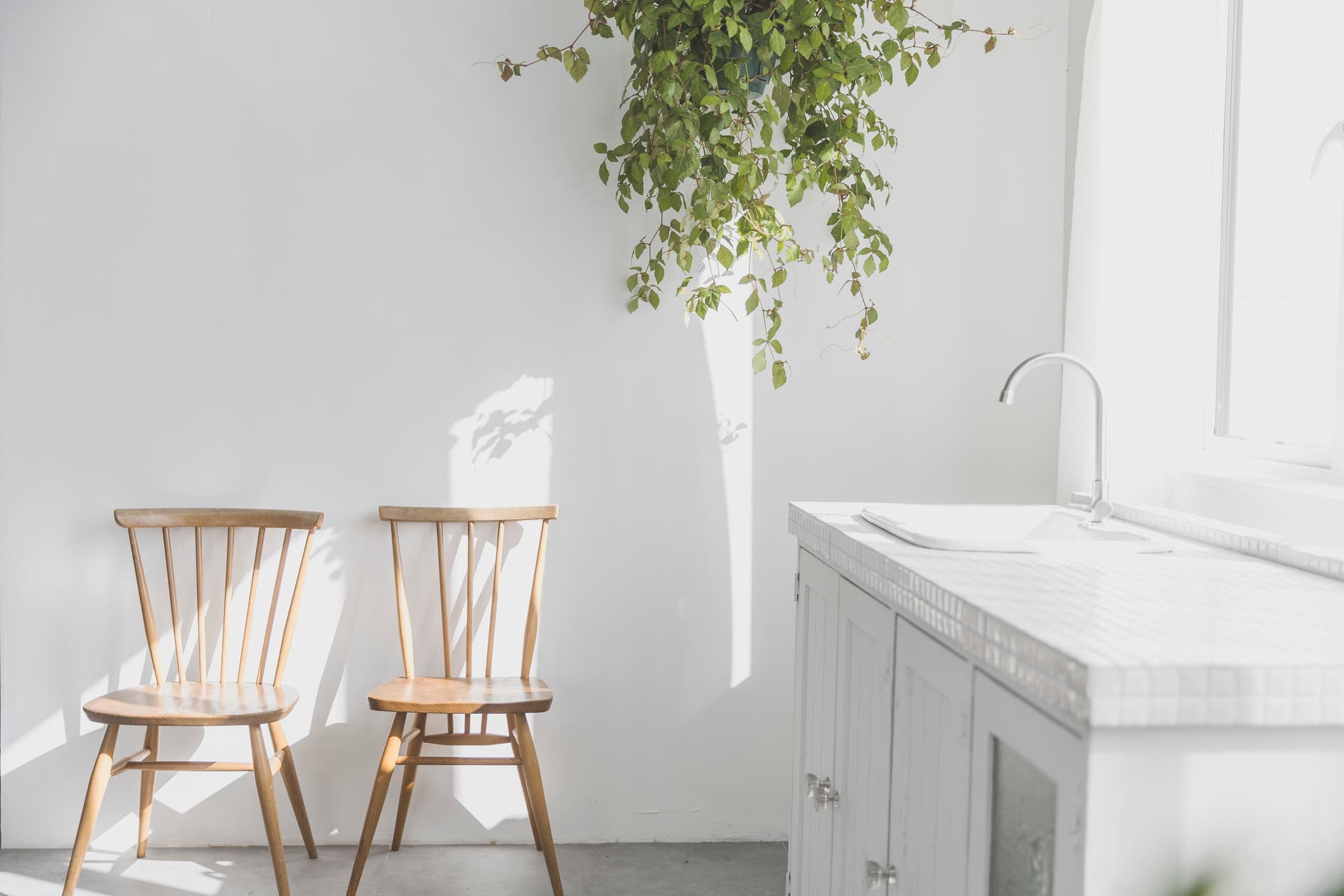 神戸市内／JR舞子駅から徒歩約3分／110㎡の自然光が入る撮影スタジオの写真4