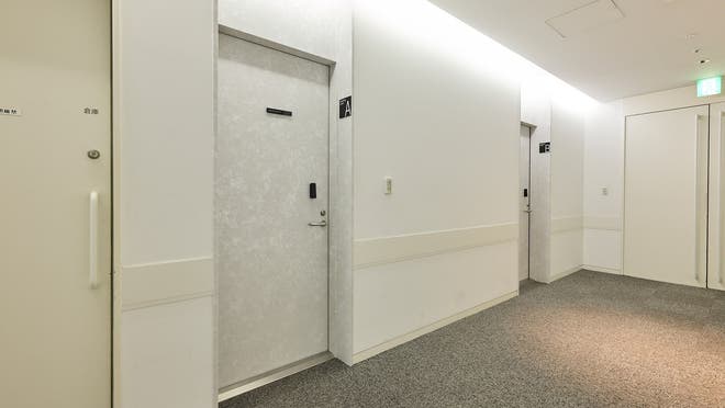 ブリーゼプラザ meeting room A 最大6名収容【JR大阪駅に直結!商談や面談・控室にもおすすめ】の写真3