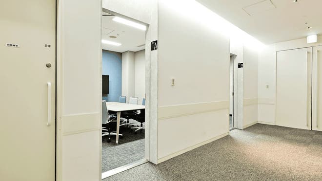 ブリーゼプラザ meeting room A 最大6名収容【JR大阪駅に直結!商談や面談・控室にもおすすめ】の写真5