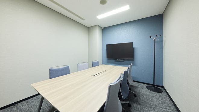 ブリーゼプラザ meeting room B 最大6名収容【JR大阪駅に直結!商談や面談・控室にもおすすめ】の写真2