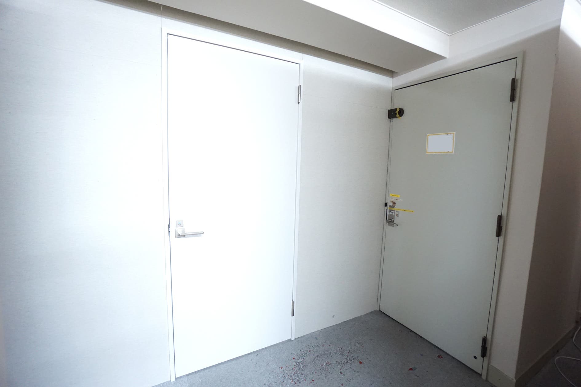 ＜ビズボ会議室赤坂見附駅前＞赤坂見附駅10番出口徒歩1分🚃光回線Wi-Fi📶モニター🖥️会議/商談/ワークショップ/撮影の写真13