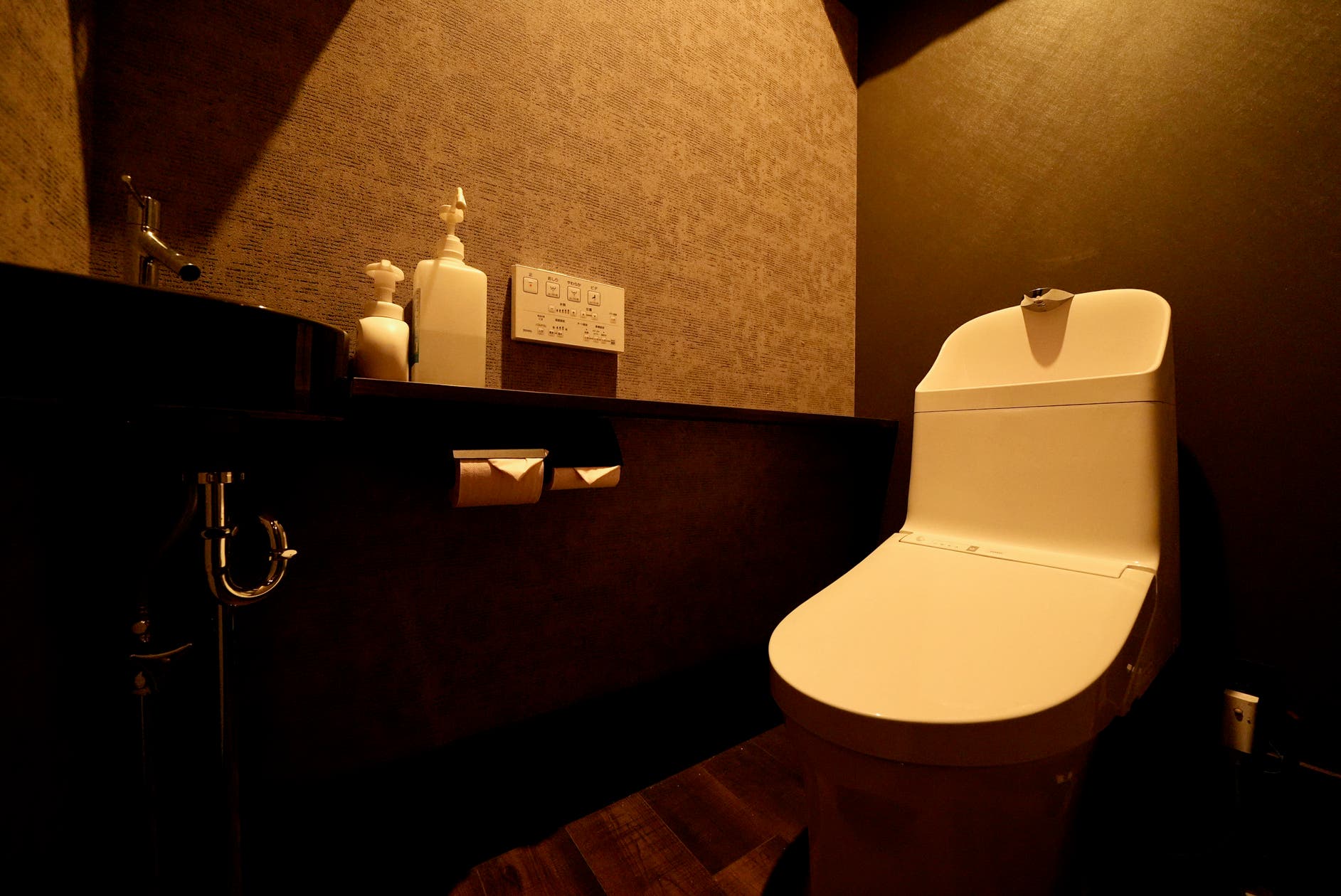 高級感溢れる和風の隠れ家 カラオケ完備の写真5