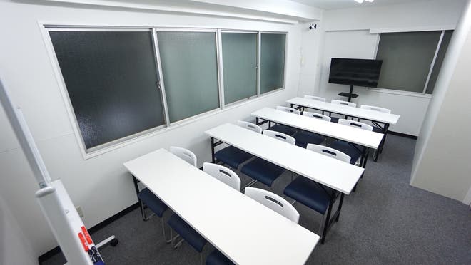 <ビズボ会議室大手町駅前>大手町駅徒歩4分🚃光回線Wi-Fi📶モニター🖥️会議/商談/ワークショップ/撮影の写真2