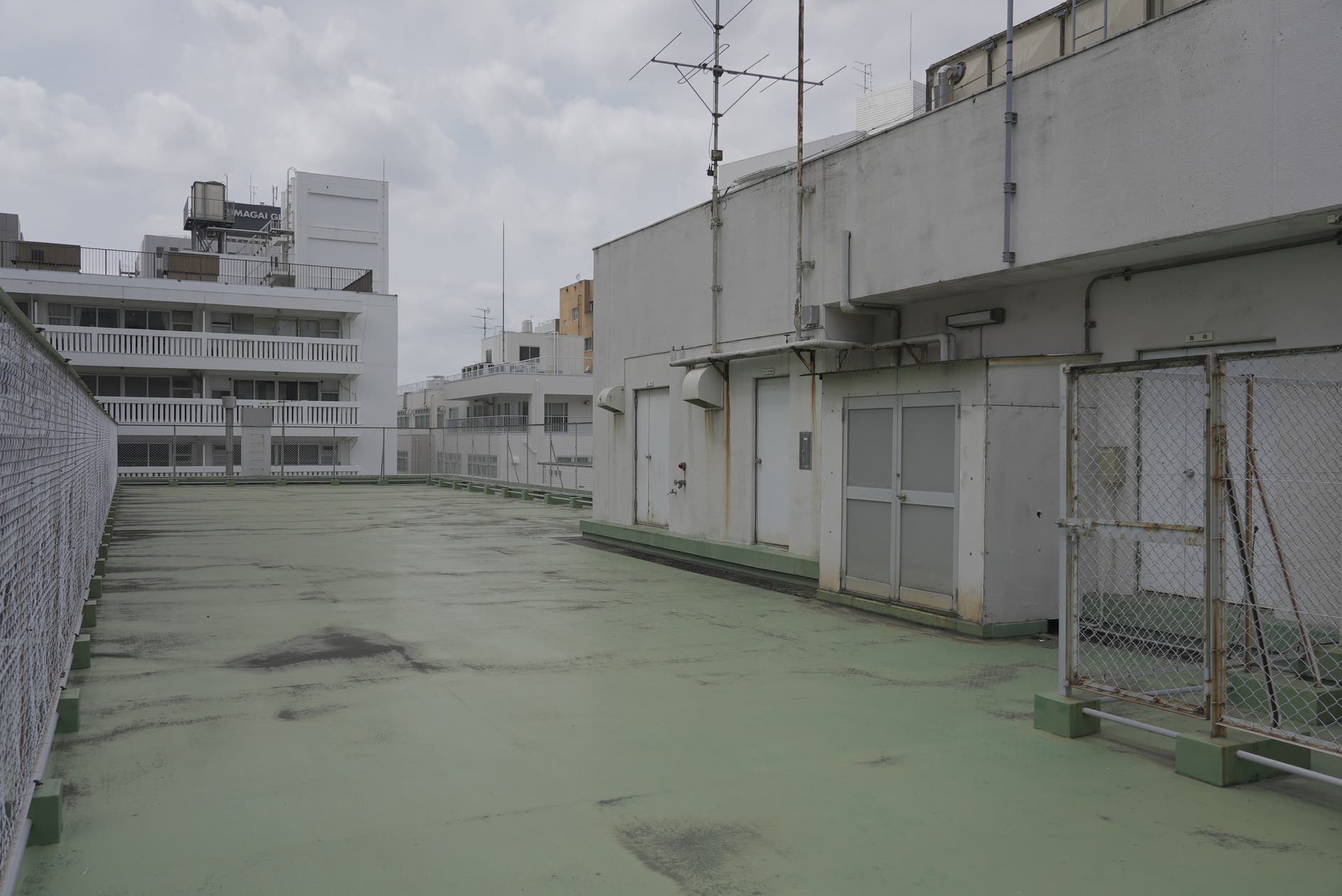 体育館｜飯田橋駅徒歩2分学校跡地のレンタルスペース／📷撮影🏸スポーツ🧘‍♀️ヨガ💃ダンス 🎤トークショーなどの写真9