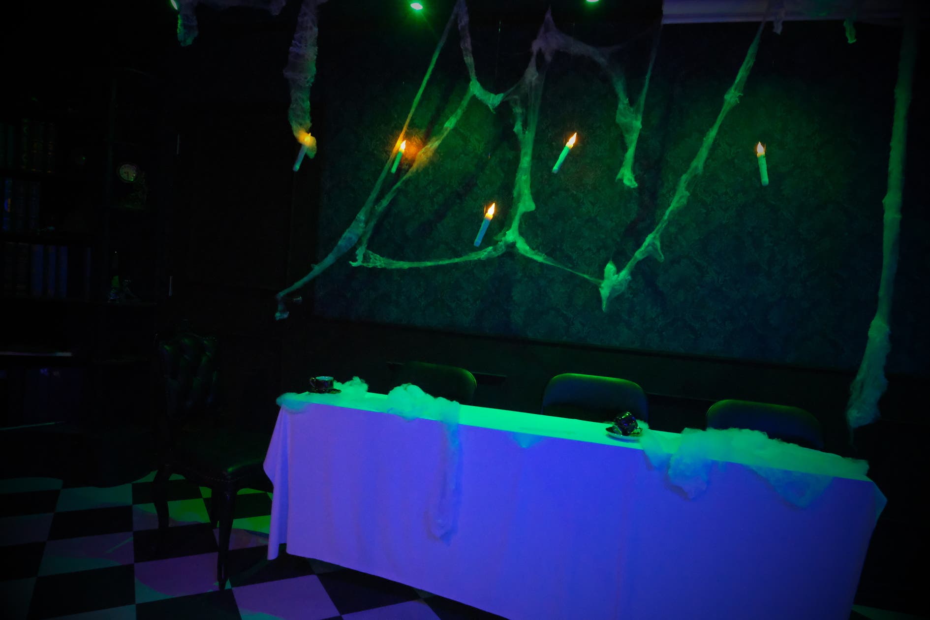 防音構造！前面全身鏡！コスプレ、撮影、ダンスやライブ配信、パーティーなど多種多様な用途に対応！の写真8