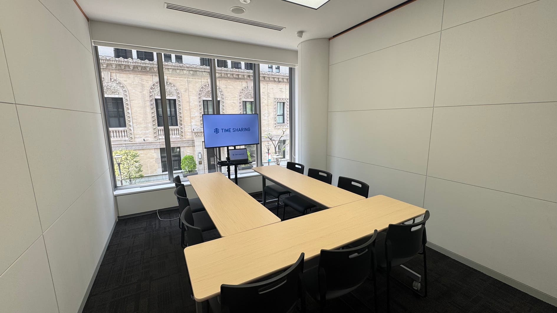 Room.2【淀屋橋駅/北浜駅 徒歩2分】オプション料金0円で設備・備品使い放題♪便利な駅近♥の写真3