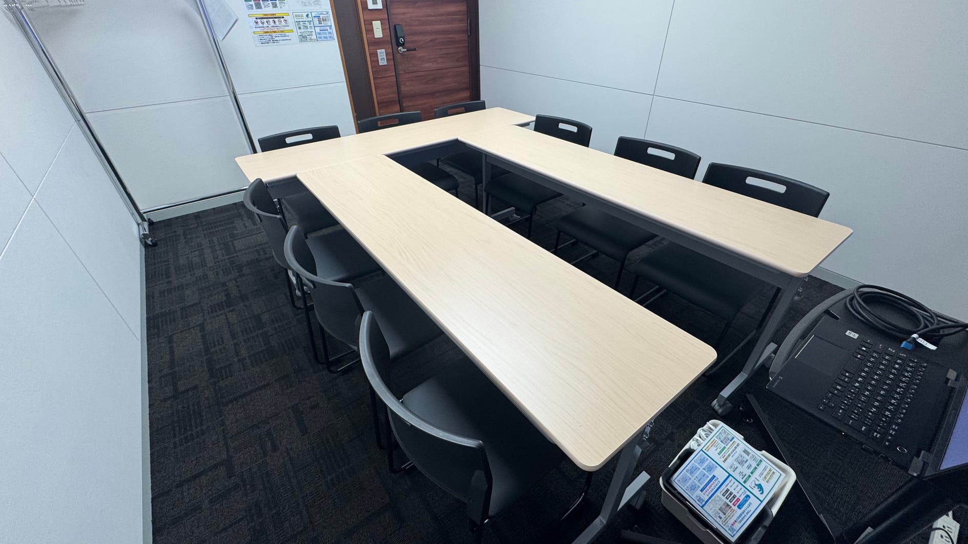 Room.2【淀屋橋駅/北浜駅 徒歩2分】オプション料金0円で設備・備品使い放題♪便利な駅近♥の写真4