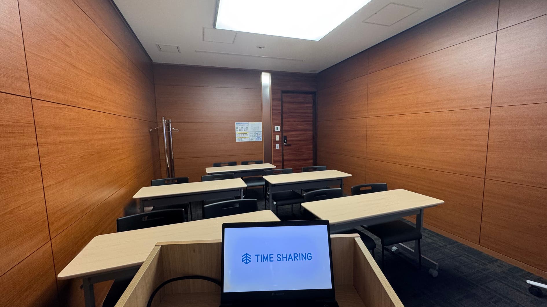 Room.4【淀屋橋駅/北浜駅 徒歩2分】オプション料金0円で設備・備品使い放題♪便利な駅近♥の写真3