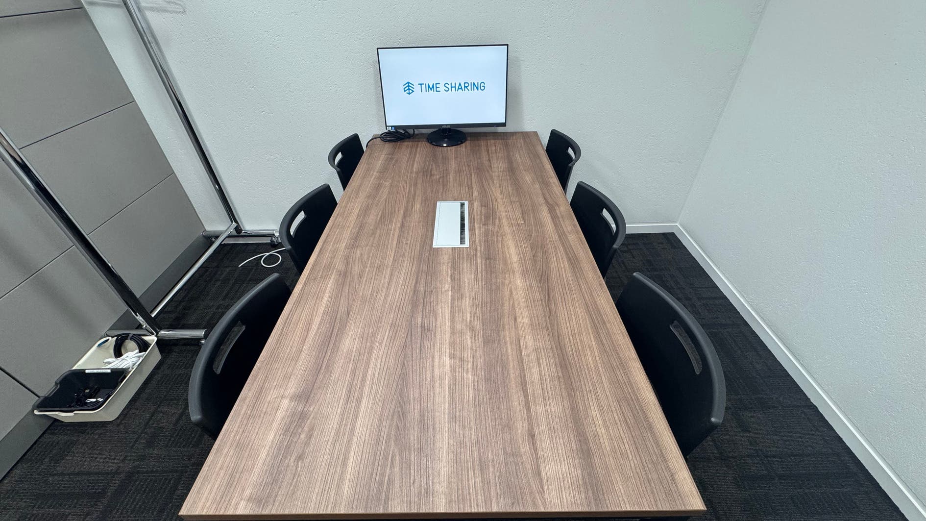 Booth.A【淀屋橋駅/北浜駅 徒歩2分】オプション料金0円で設備・備品使い放題♪便利な駅近♥の写真2