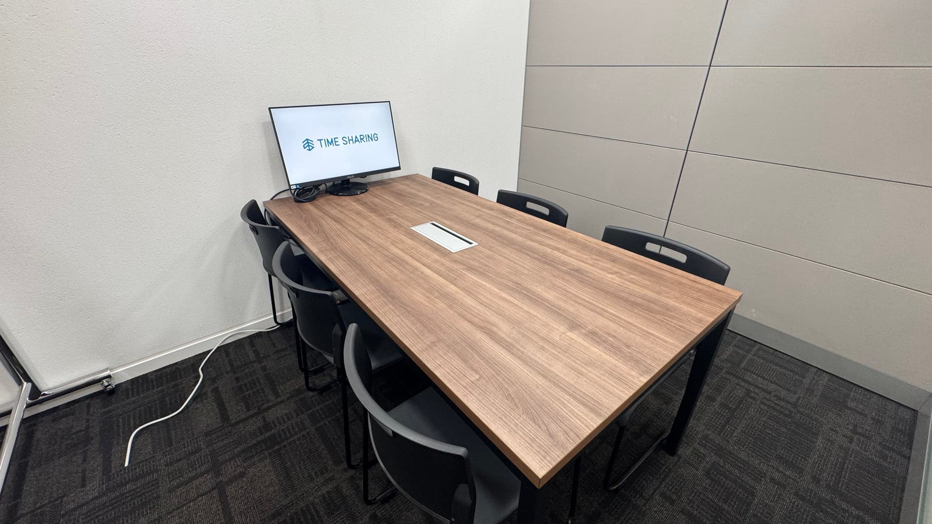 Booth.E【淀屋橋駅/北浜駅 徒歩2分】オプション料金0円で設備・備品使い放題♪便利な駅近♥の写真1