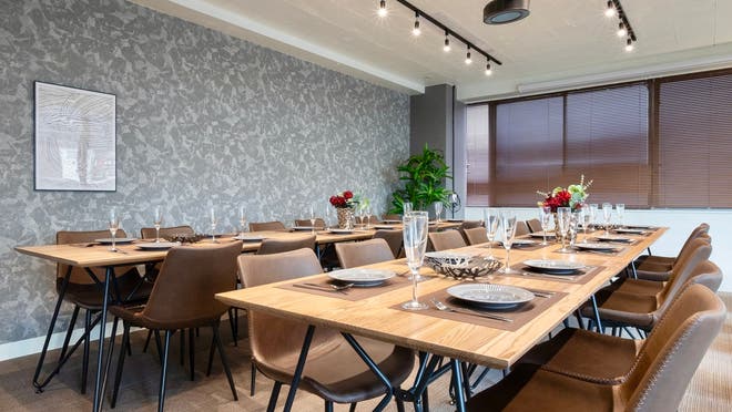 代々木駅1分🚃最大40名着席🎉大型スクリーン🎬映画・大人気ゲーム機🎮おしゃれなケータリング♪の写真23